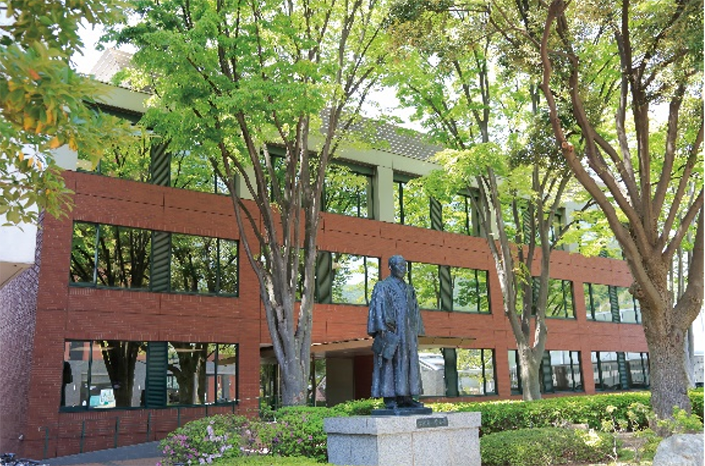 History – Yamanashi Gakuin University